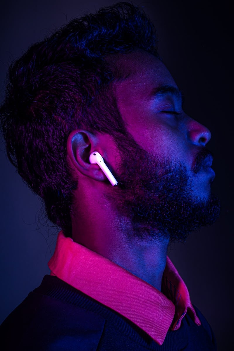 Fake AirPods - How to Spot Them and Avoid Getting Scammed - Apple Gazette